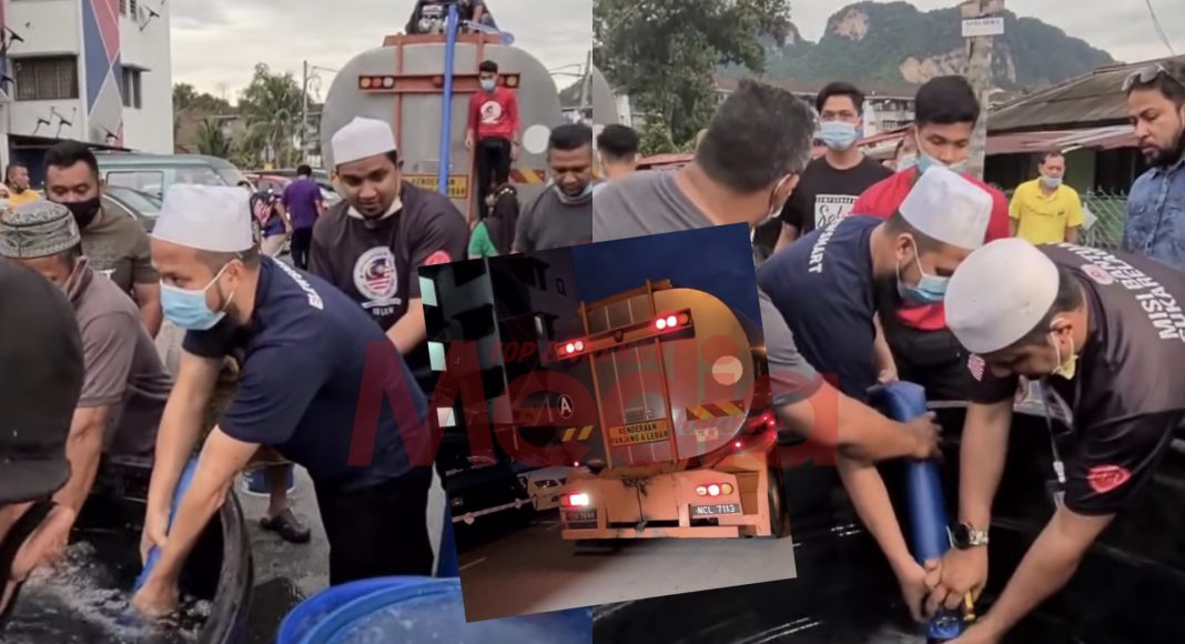 “Paling Sayu Pakcik Makcik Tua-Tua Nak Air,” - Ebit Lew Sediakan Air 2 ...