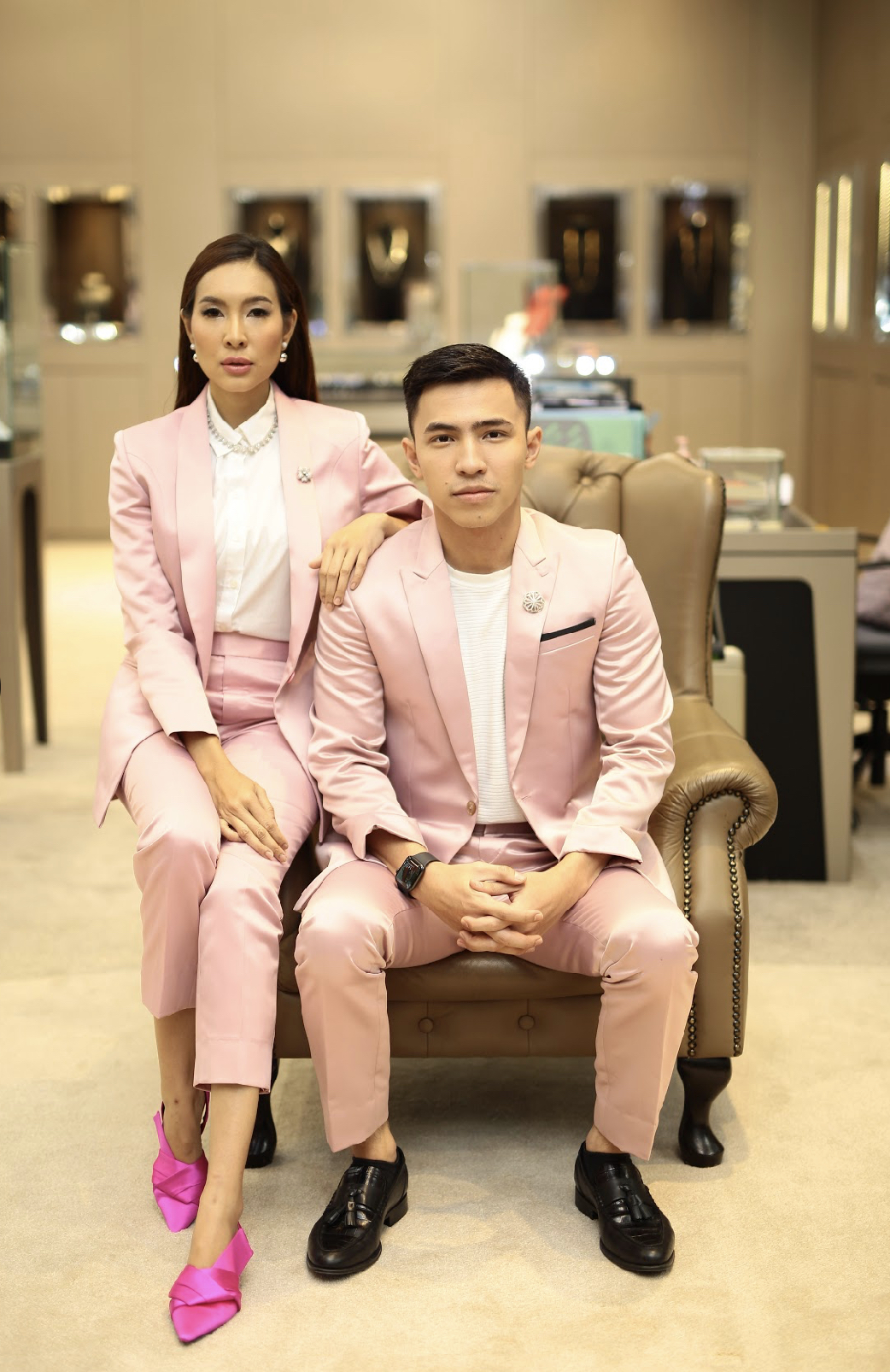 Beza Umur 17 Tahun, Intan Ladyana Sah Bakal Berkahwin Dengan Harris ...