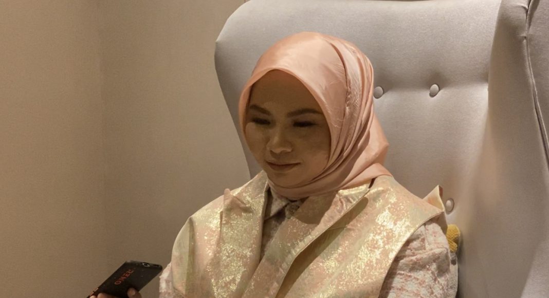 “Ya, Sarah Yasmine Kenalan Saya,” - Anna Jobling - Media Hiburan